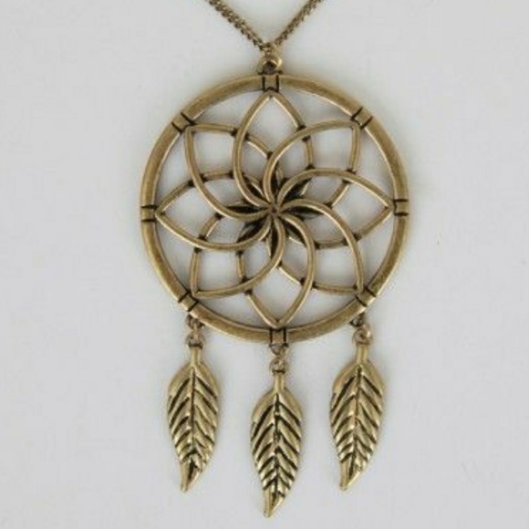 Altar'd State | Jewelry | New Altared States Boho Dreamcatcher Necklace ...